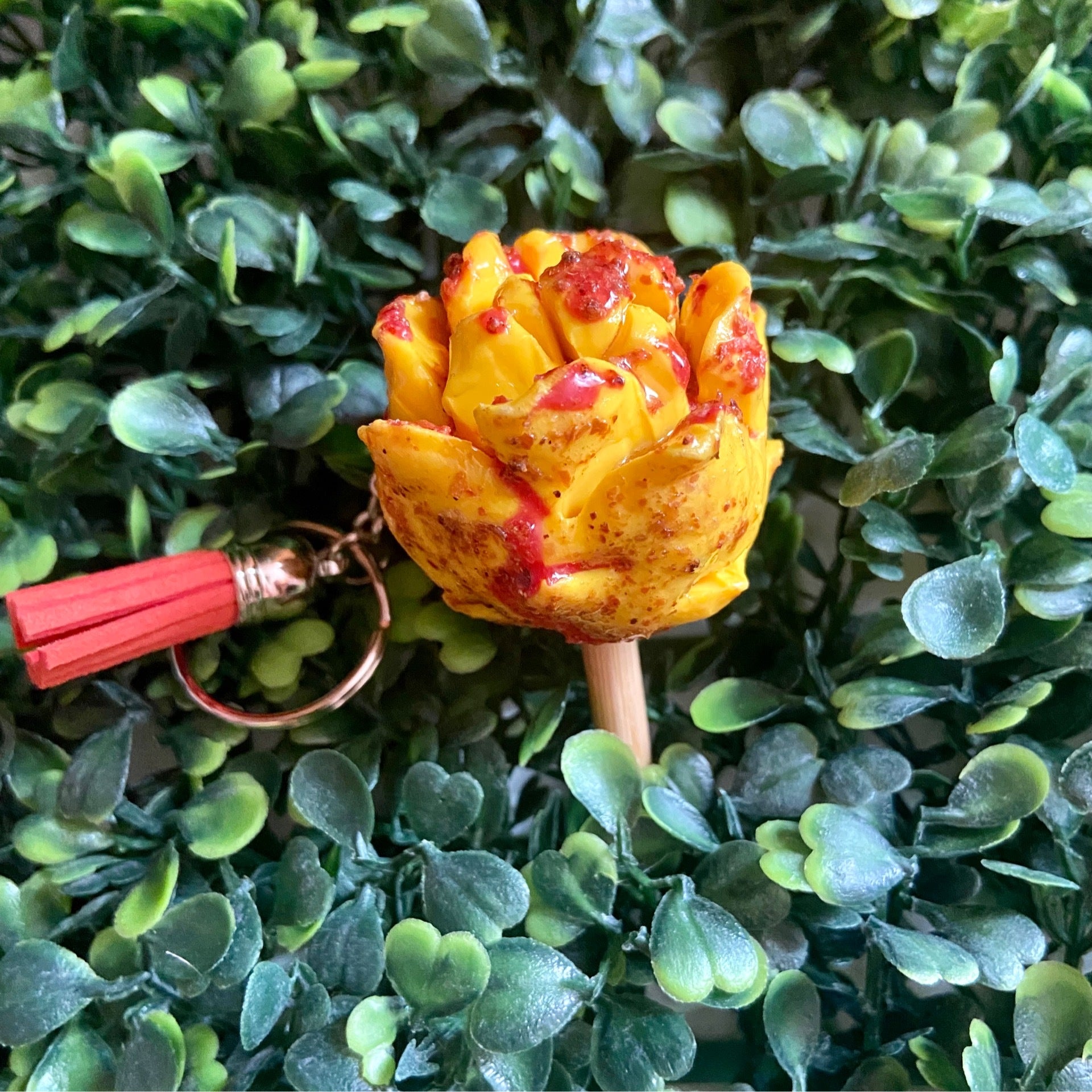 Flower Mango Keychain | Sweet Block